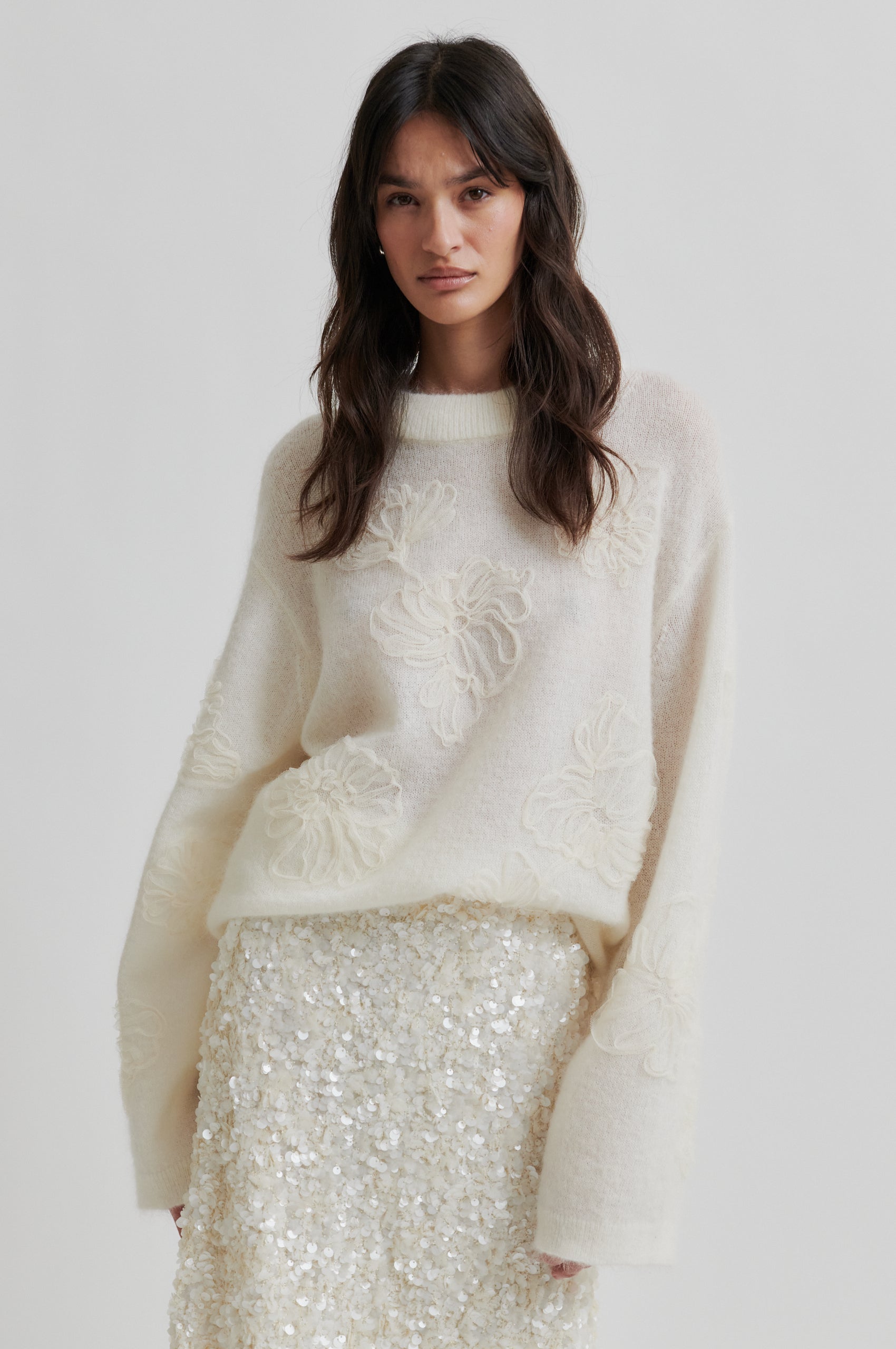 Bellarose Knit O-Neck – secondfemale.com