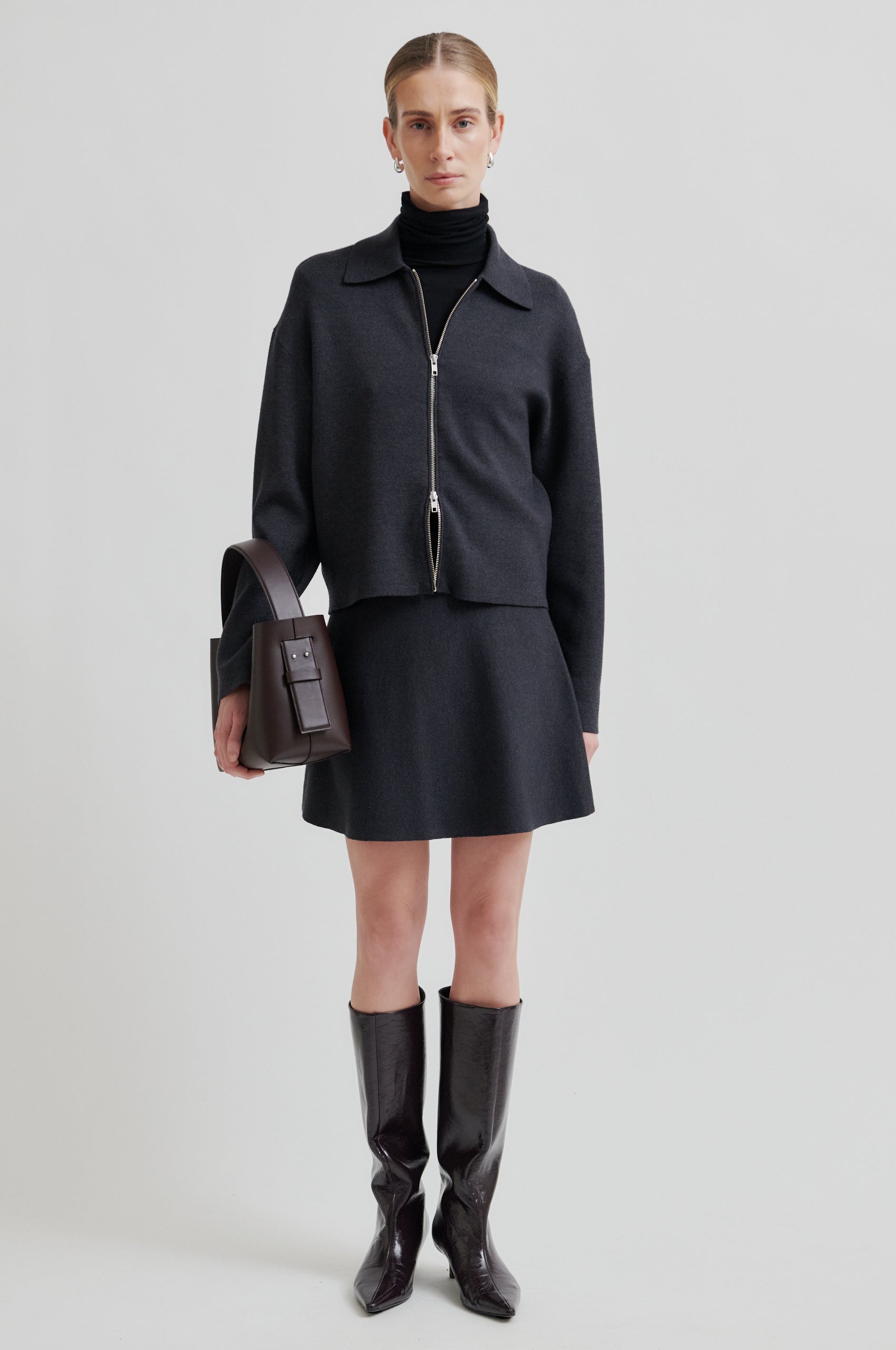 Siv Knit Short Skirt – secondfemale.com