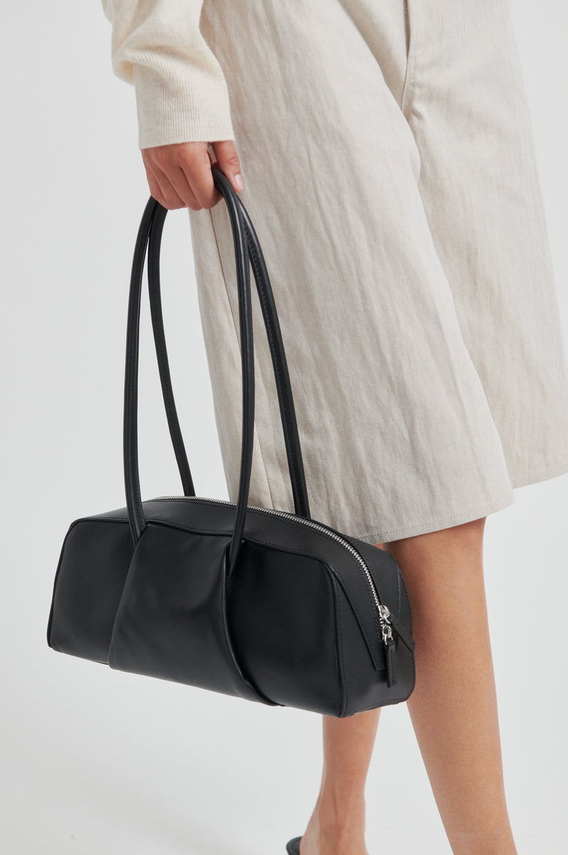 Finesse Leather Bag – secondfemale.com